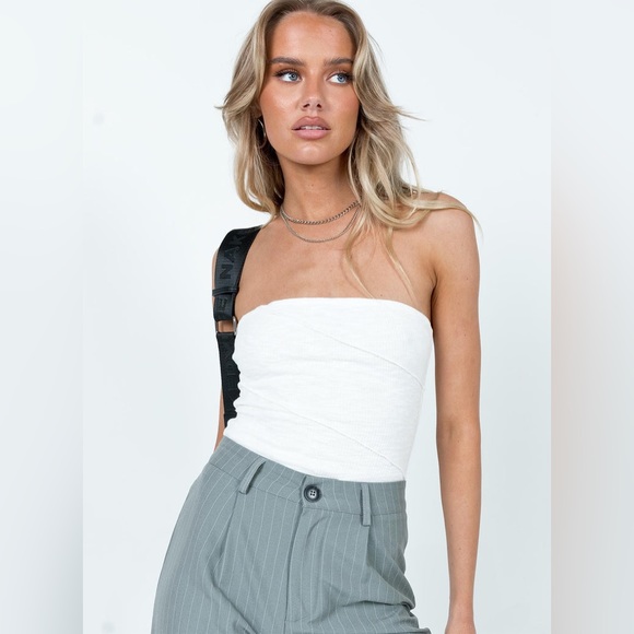 Princess Polly | Tops | Princess Polly Oscar Strapless Bodysuit In ...
